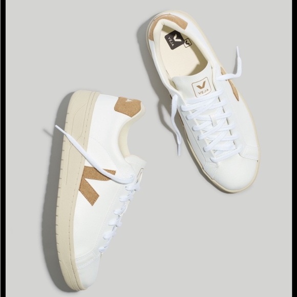 Veja | Shoes | Vejas Urca Cwl Sneaker Whitecamel Sz 7 | Poshmark